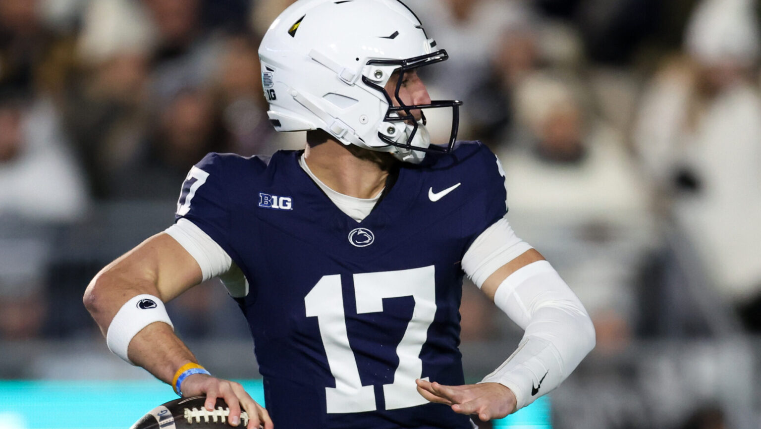Penn State Quarterback Set to enter Portal, Plus Where he Could Land ...